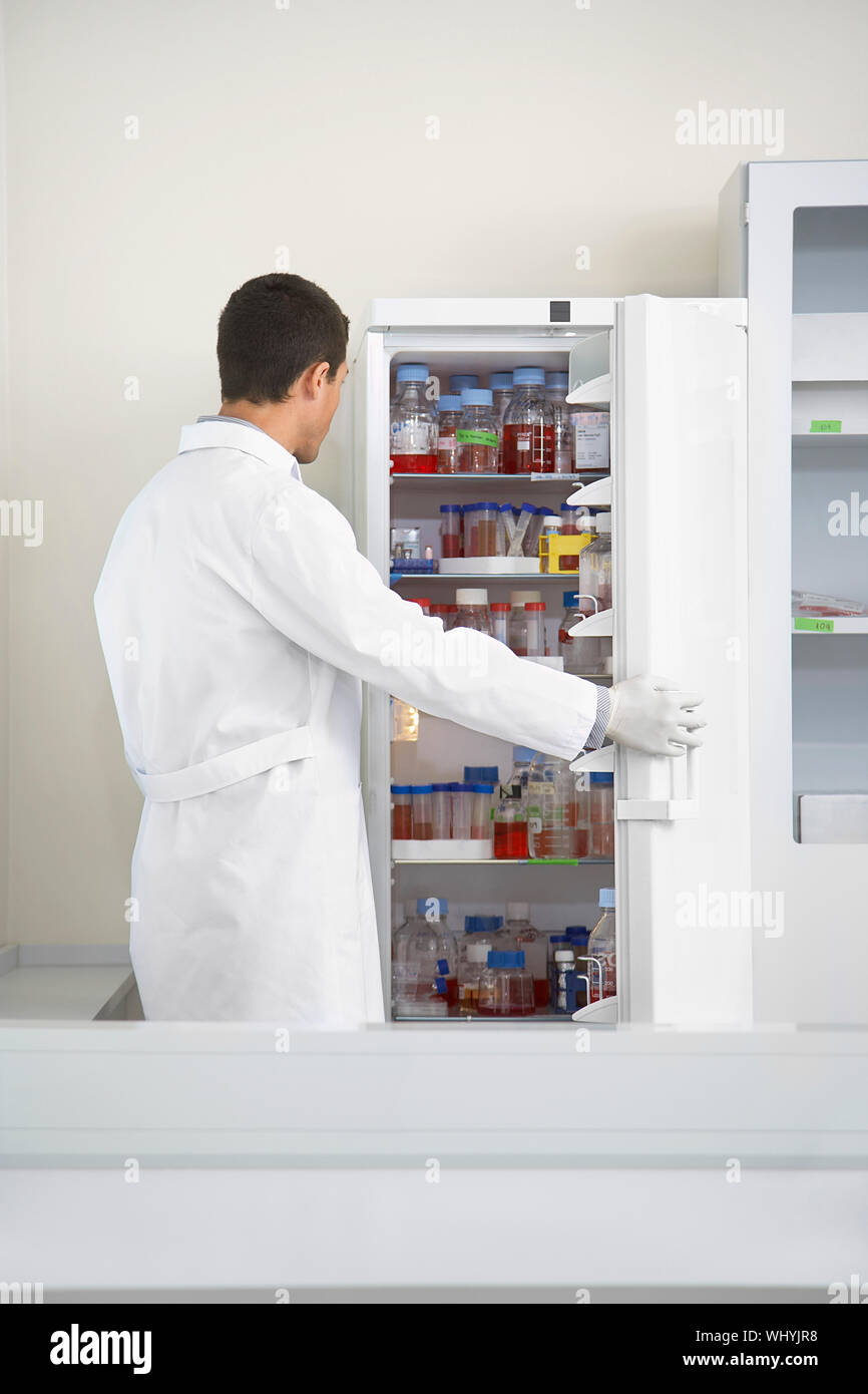 Specimen refrigerator hi-res stock photography and images - Alamy