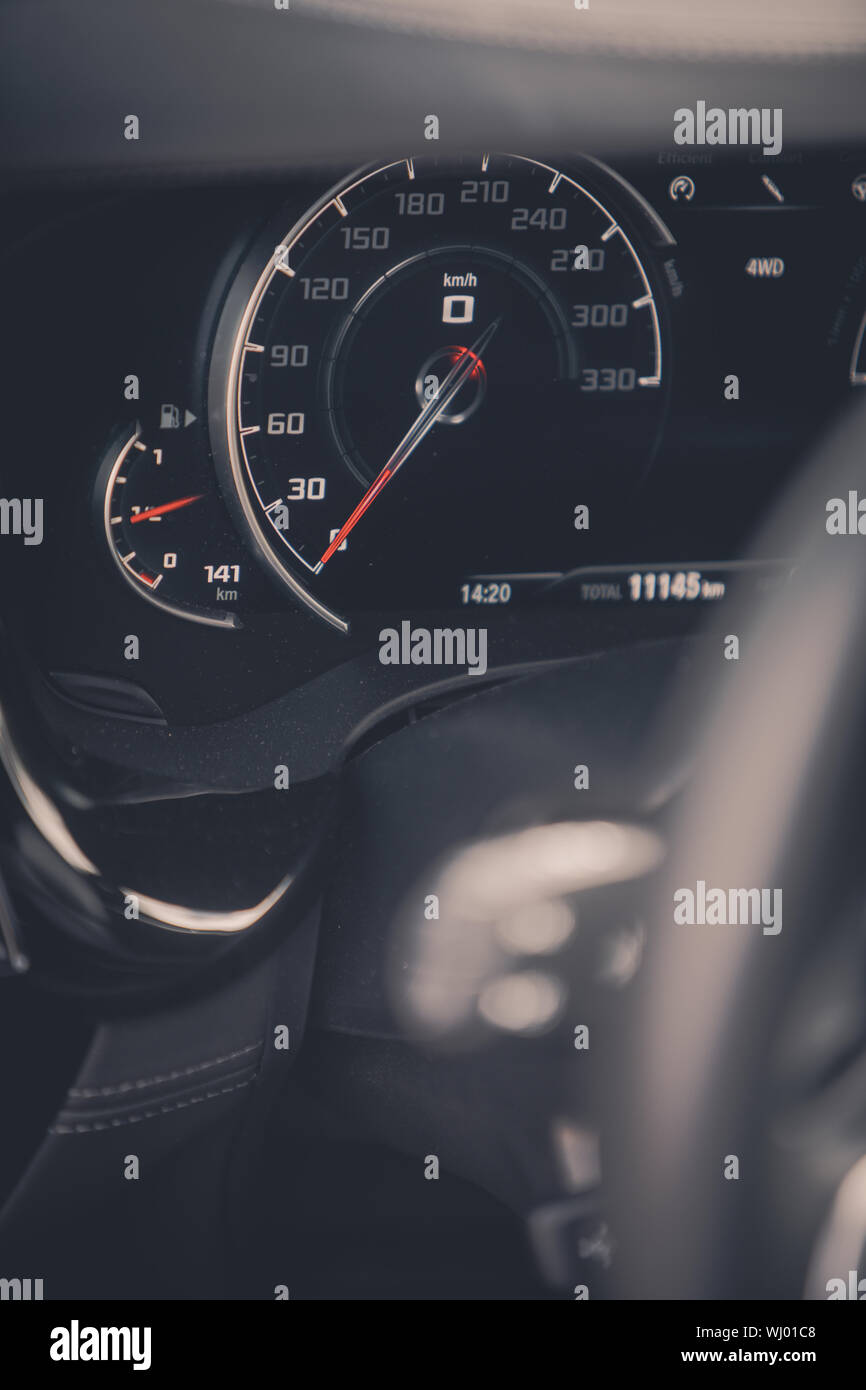 Close up shot with the speedometer of a car Stock Photo - Alamy
