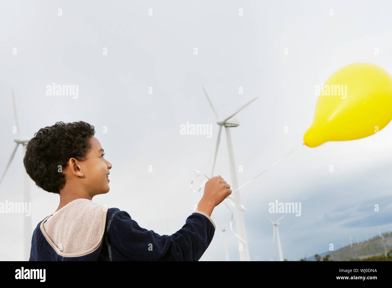 Balloon wind turbine hi-res stock photography and images - Alamy