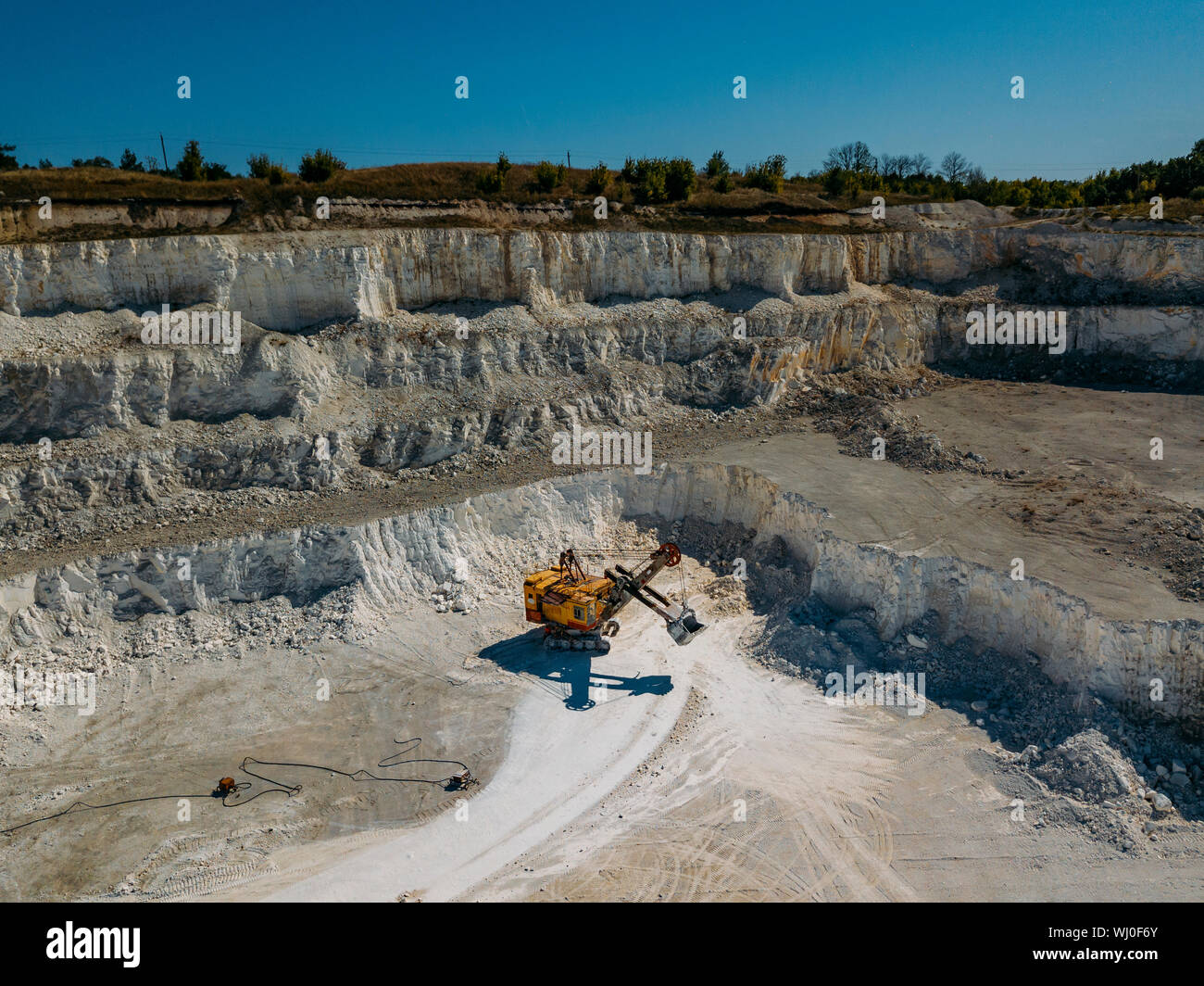 Cable operated excavator hi-res stock photography and images - Alamy