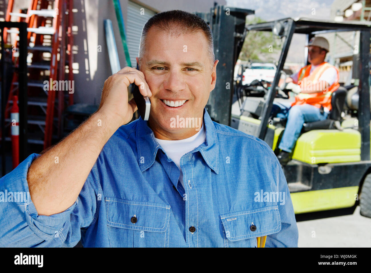 Phone forklift hi-res stock photography and images - Alamy