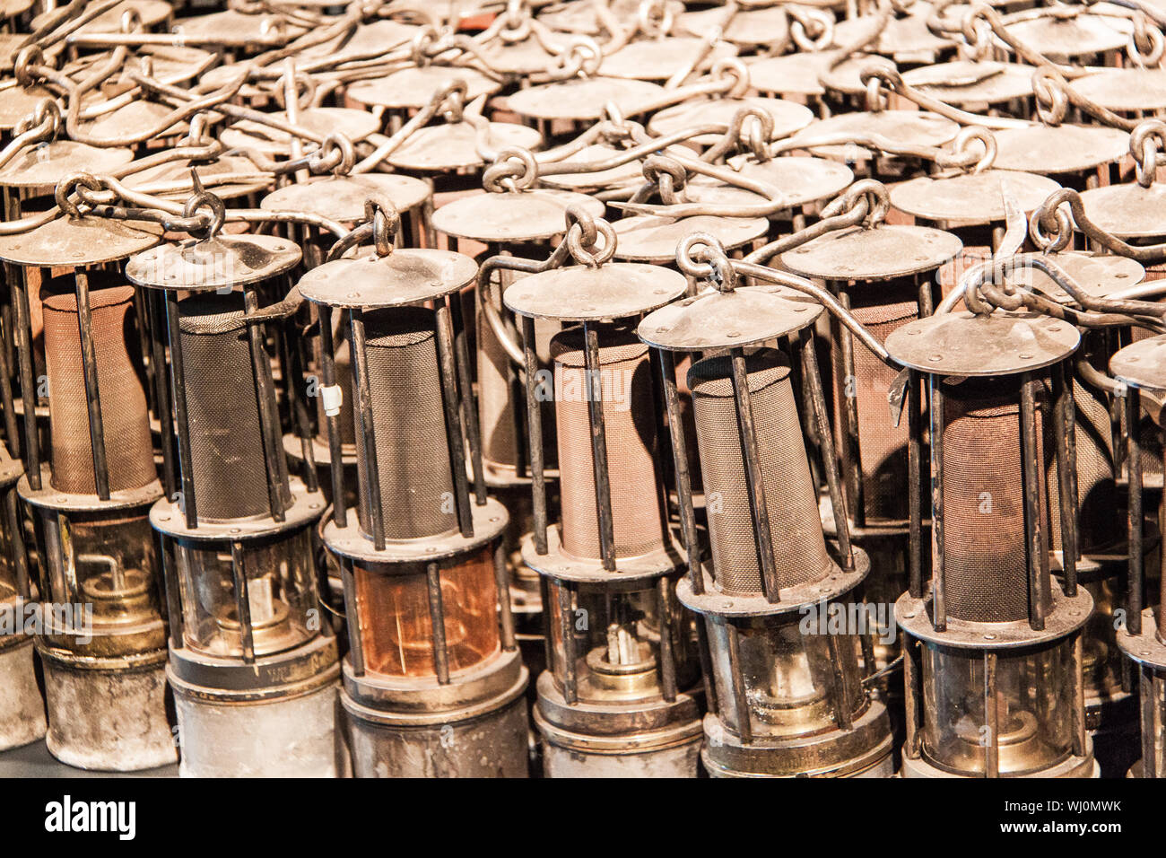 Old fashioned lanterns hi-res stock photography and images - Alamy