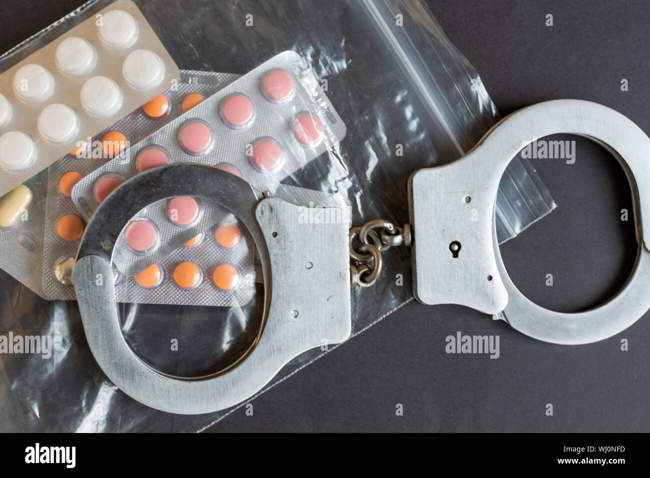 Physical evidence hi-res stock photography and images - Alamy