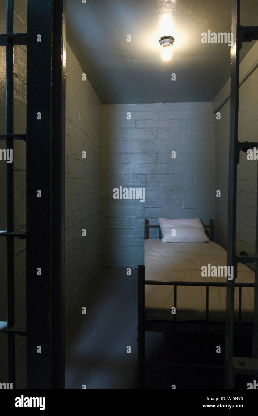 Interior of prison cell Stock Photo - Alamy