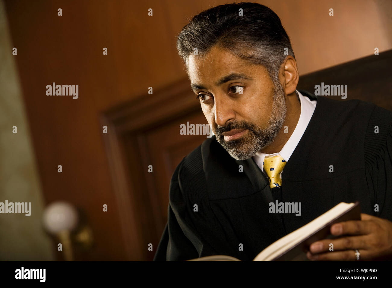 Indian court room hi-res stock photography and images - Alamy