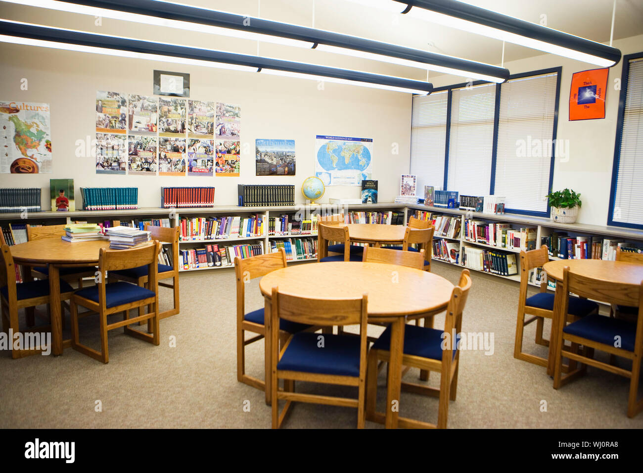 High School Library Stock Photo - Alamy