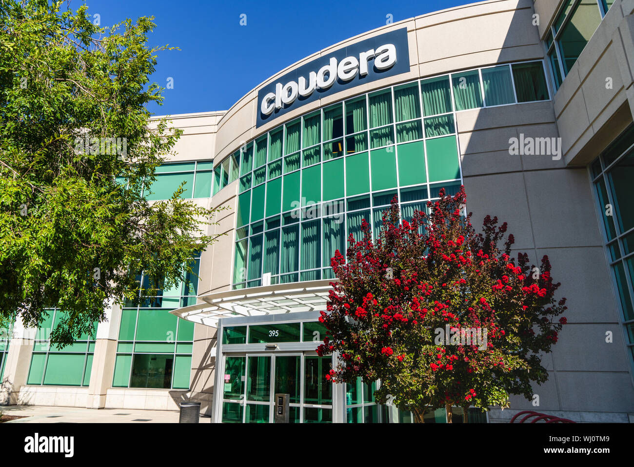 August 15, 2019 Palo Alto / CA / USA - Cloudera headquarters in Silicon ...