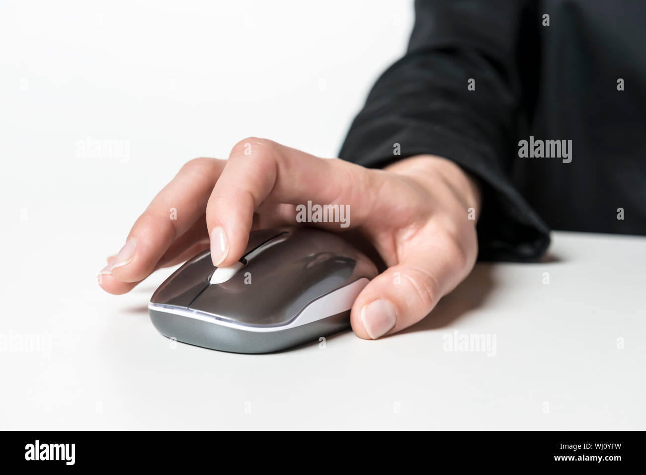 Hand operated mouse hi-res stock photography and images - Alamy