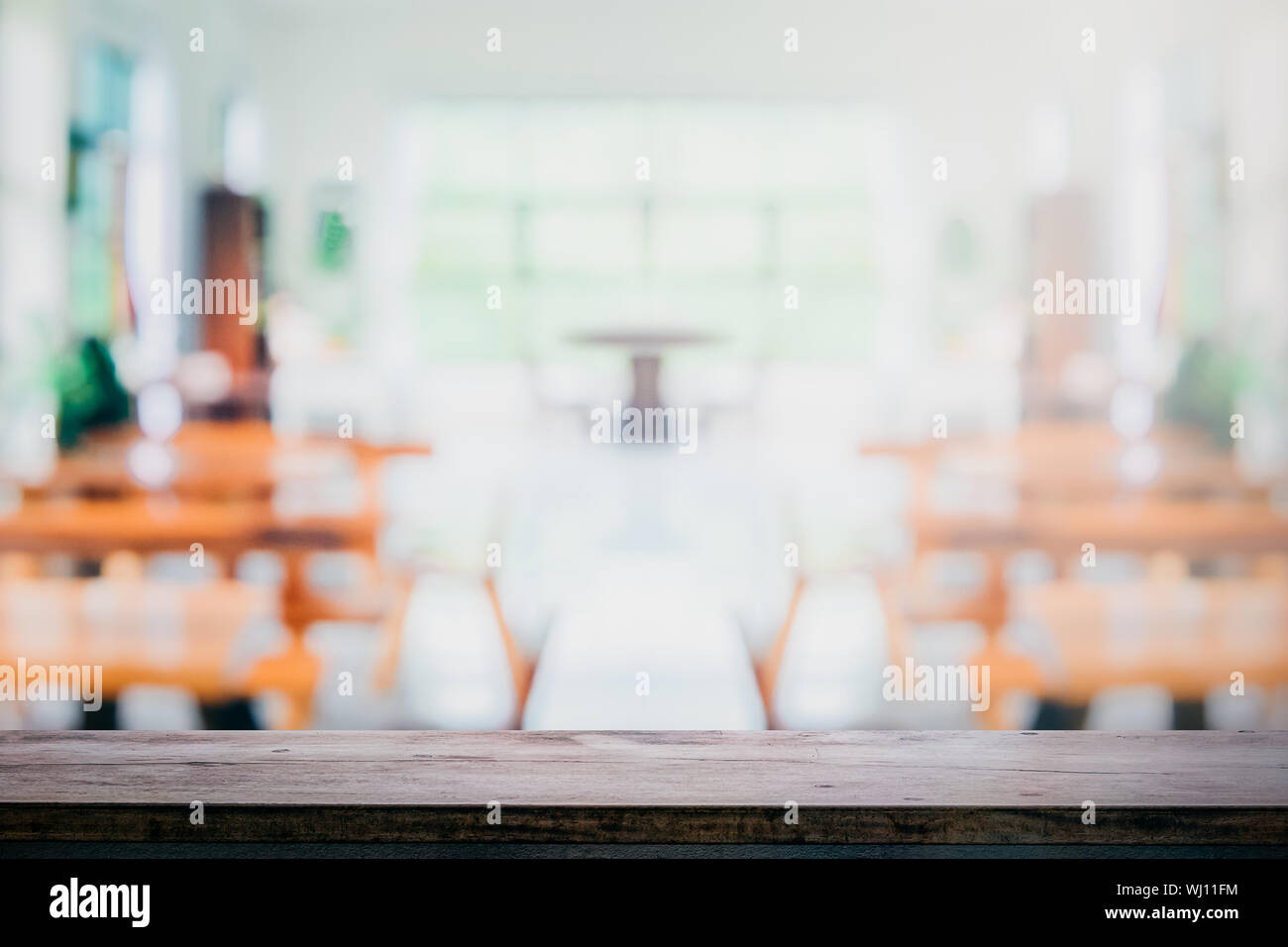 Restaurant reception desk hi-res stock photography and images - Alamy
