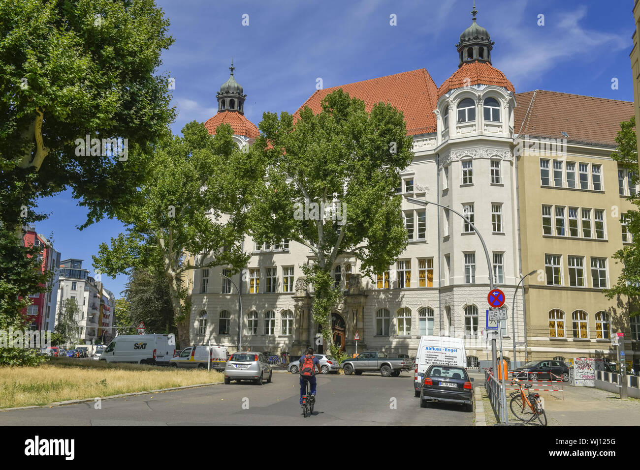Old building, old building facade, old building facades, old buildings ...