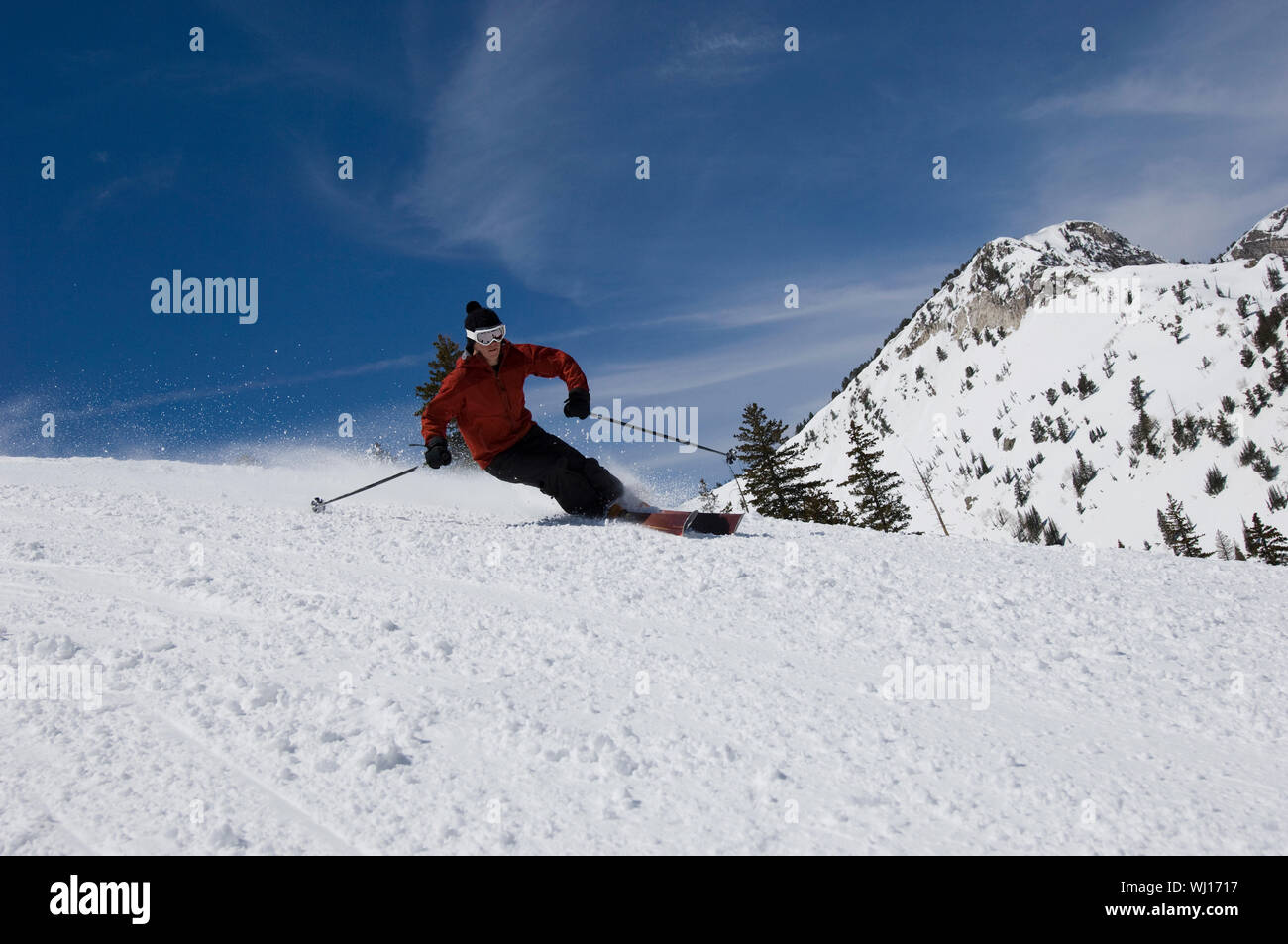 Guy skier in snow covered hi-res stock photography and images - Alamy