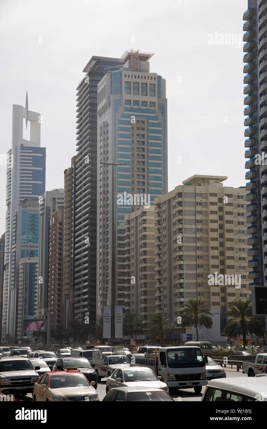 Dubai, UAE, Traffic on Sheikh Zayed Road Stock Photo - Alamy