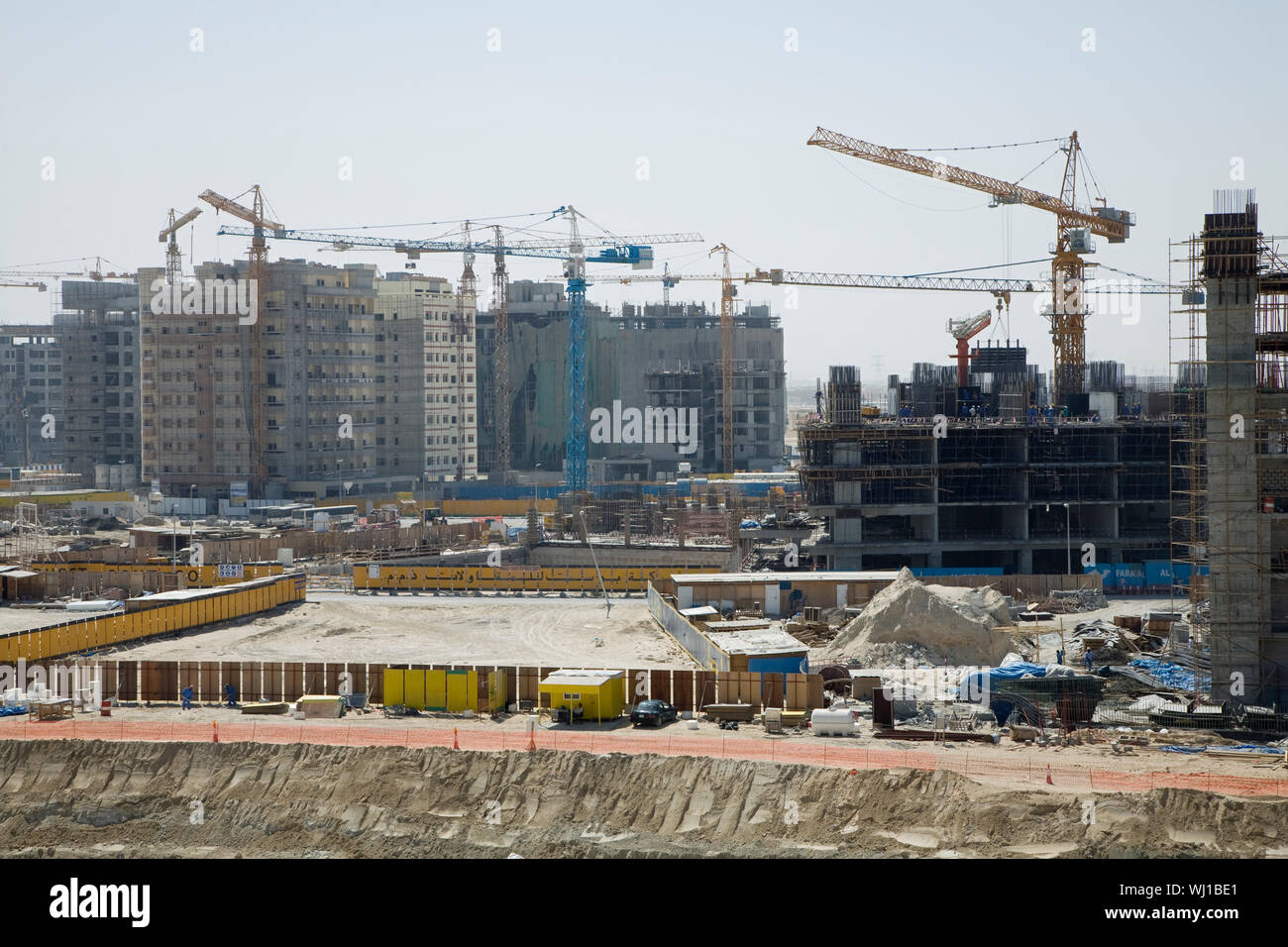 UAE, Dubai, construction project at the Mall of the Emirates on Sheikh ...