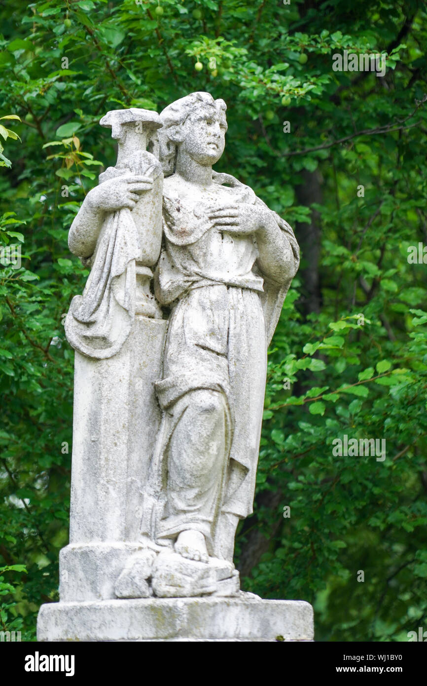 mourning angel statue at Serban Voda cemetery (commonly known as Bellu ...