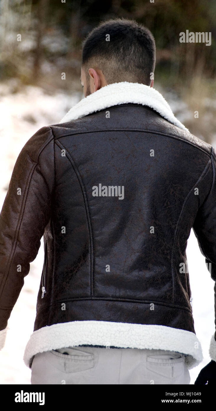 Man wearing jacket winter hi-res stock photography and images - Alamy