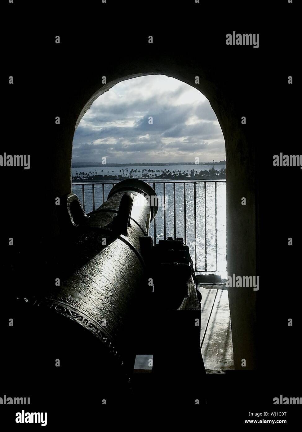 Fort window hi-res stock photography and images - Alamy