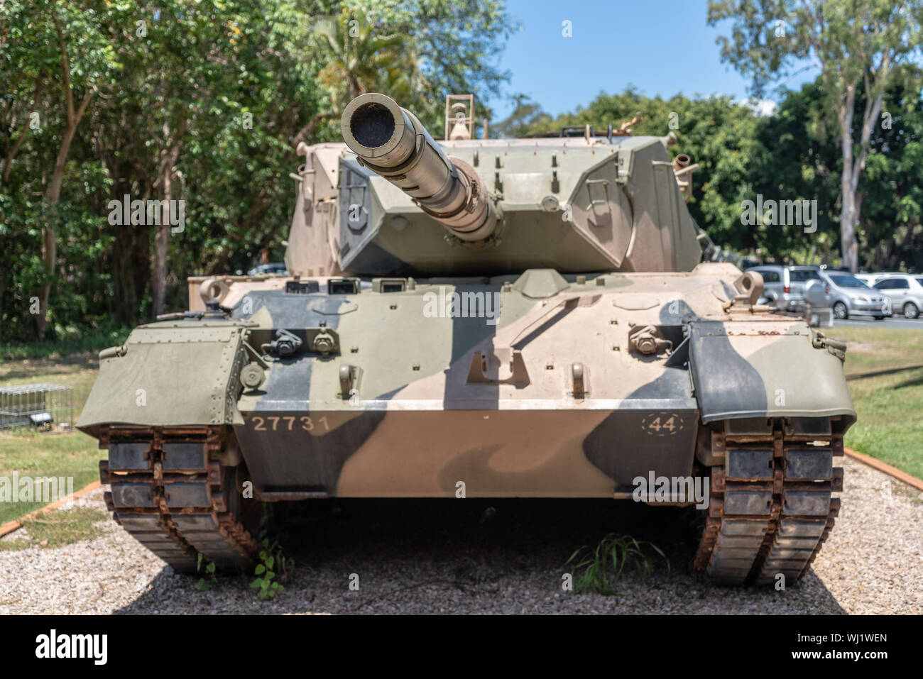 Australian army tanks hi-res stock photography and images - Alamy