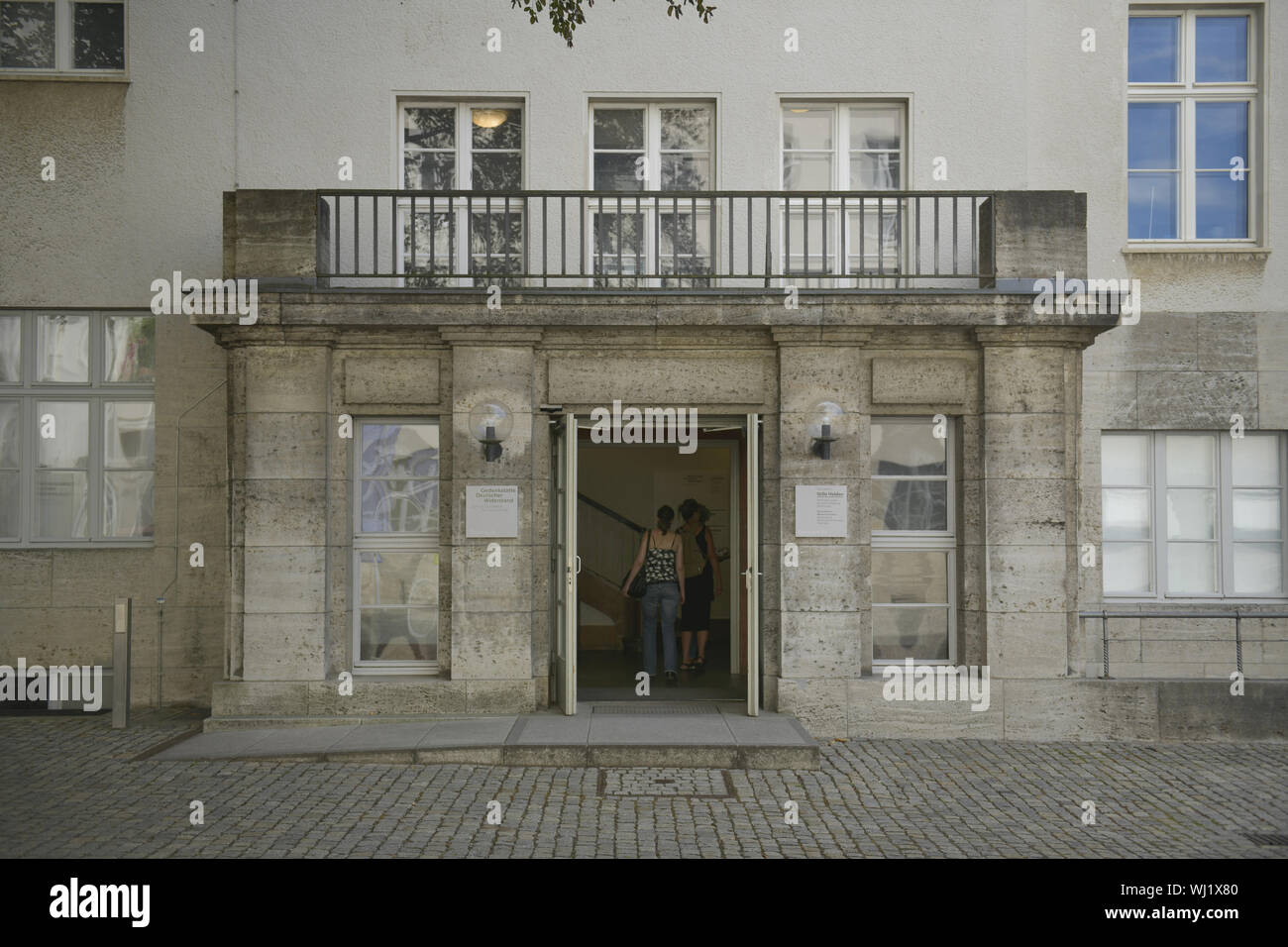 Bendlerblock building hi-res stock photography and images - Alamy