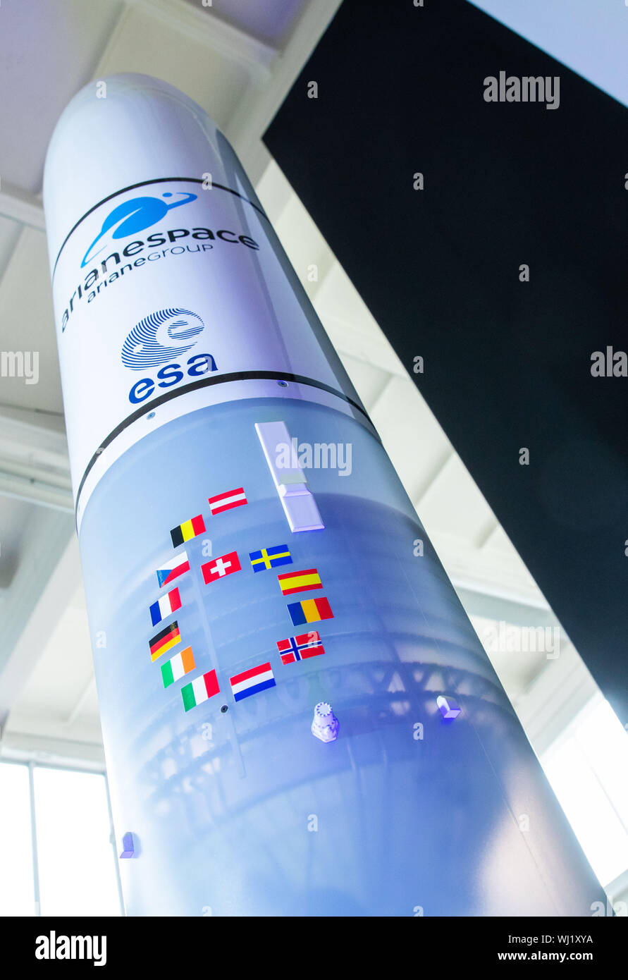 Ariane 5 payload hi-res stock photography and images - Alamy