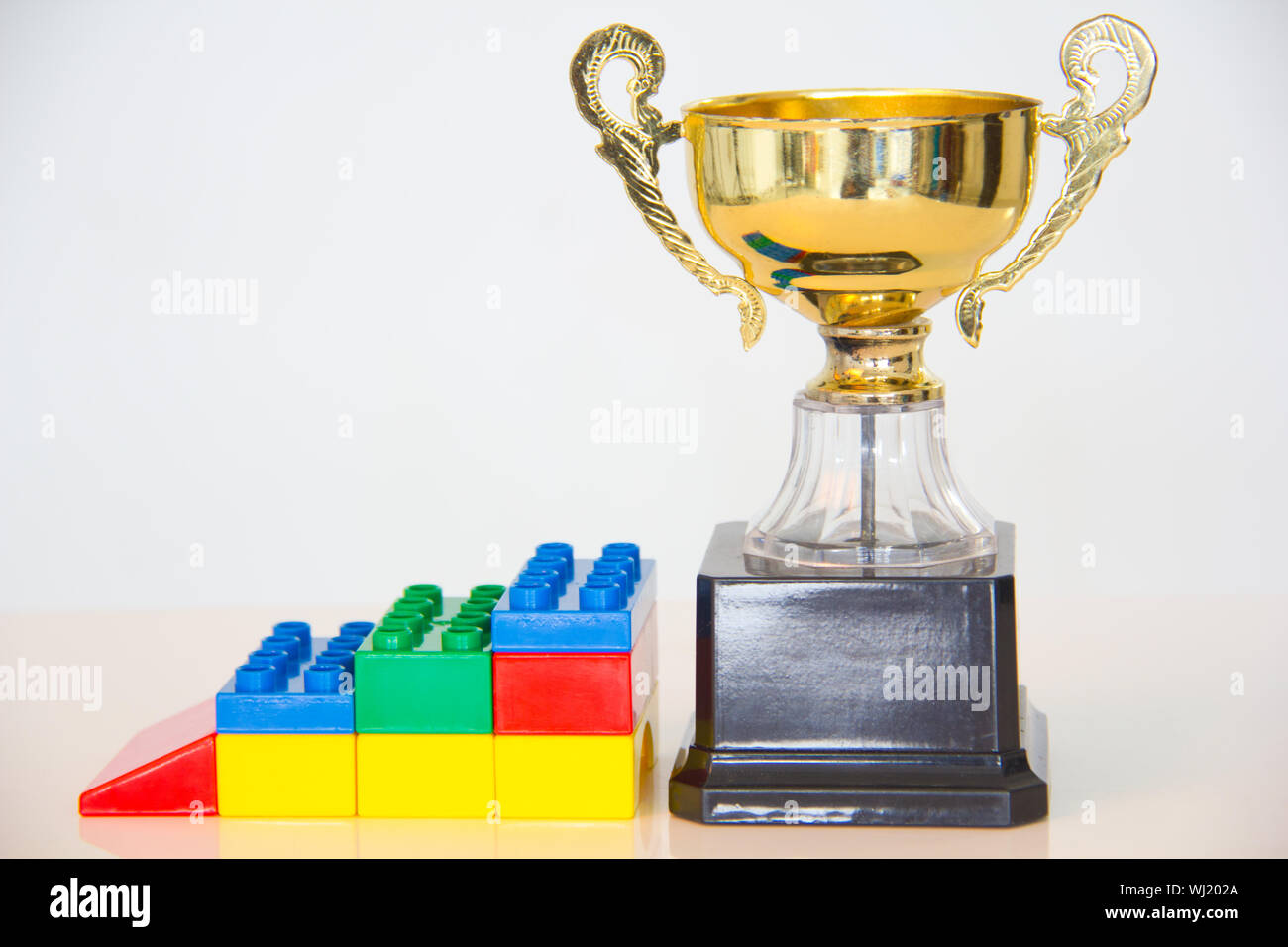 Trophy building hi-res stock photography and images - Alamy