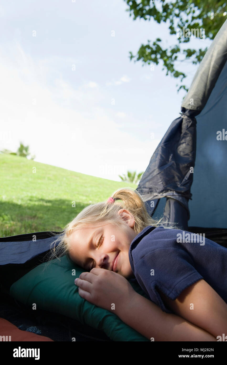 Child pretending to sleep hi-res stock photography and images - Alamy