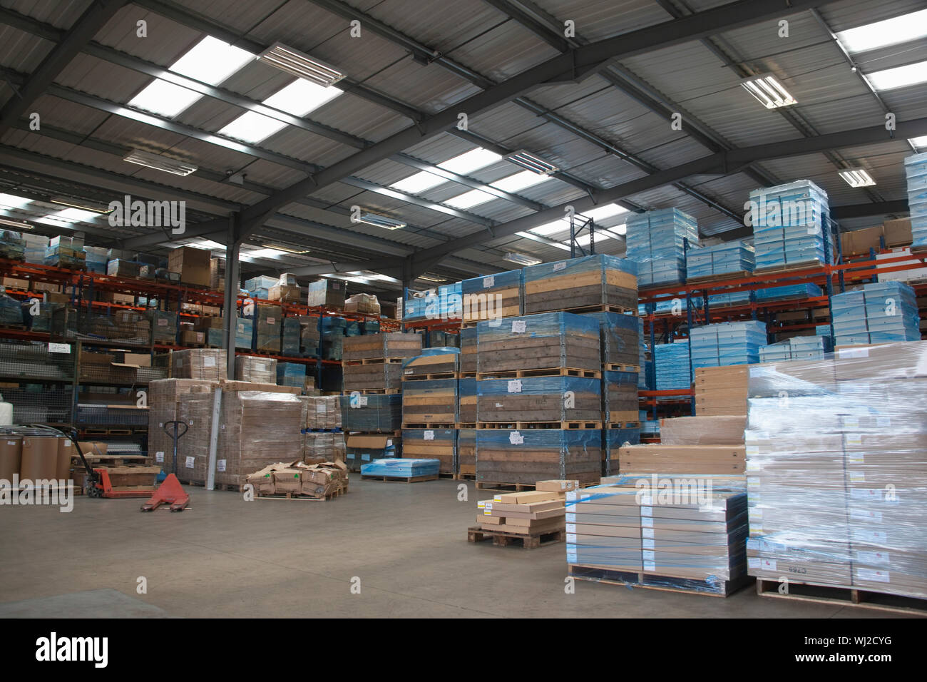 Warehouse in commercial lighting factory Stock Photo - Alamy