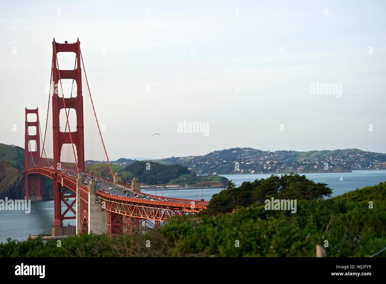 Curve of the Golden Gate Bridge view to Marin County Stock Photo - Alamy