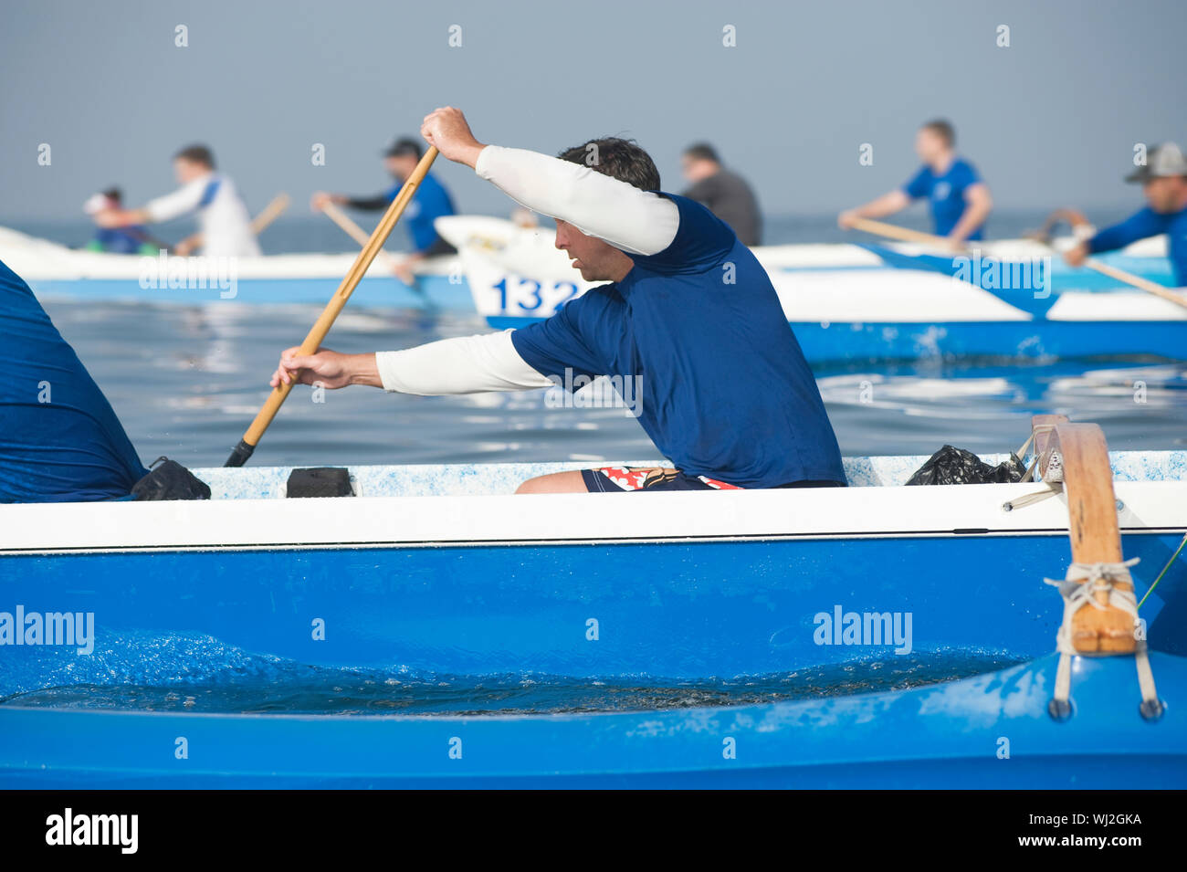 Crew racing outrigger canoe hi-res stock photography and images - Alamy