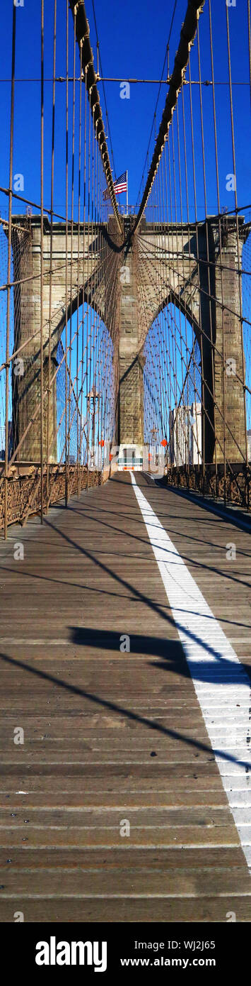 Brick pedestrian bridge hi-res stock photography and images - Alamy