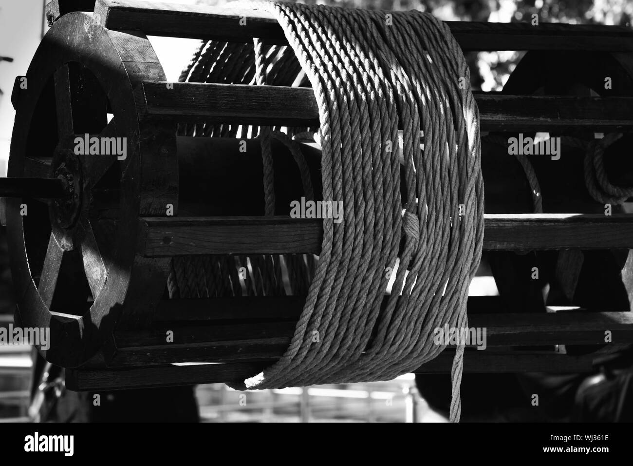 Well Rope And Pulley High Resolution Stock Photography and Images - Alamy