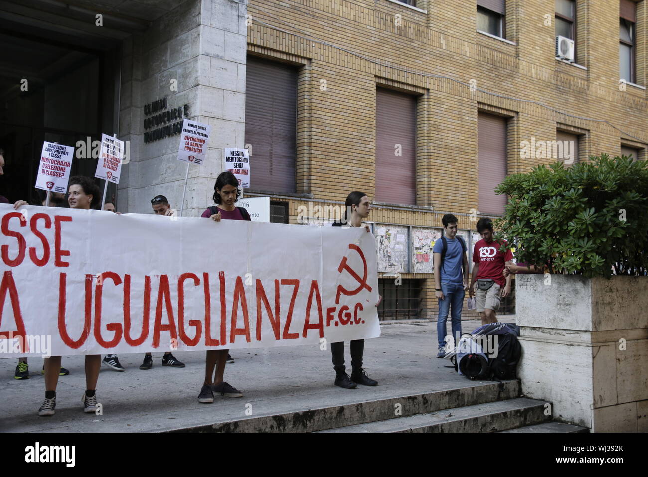 Universita la sapienza di roma hi-res stock photography and images - Alamy