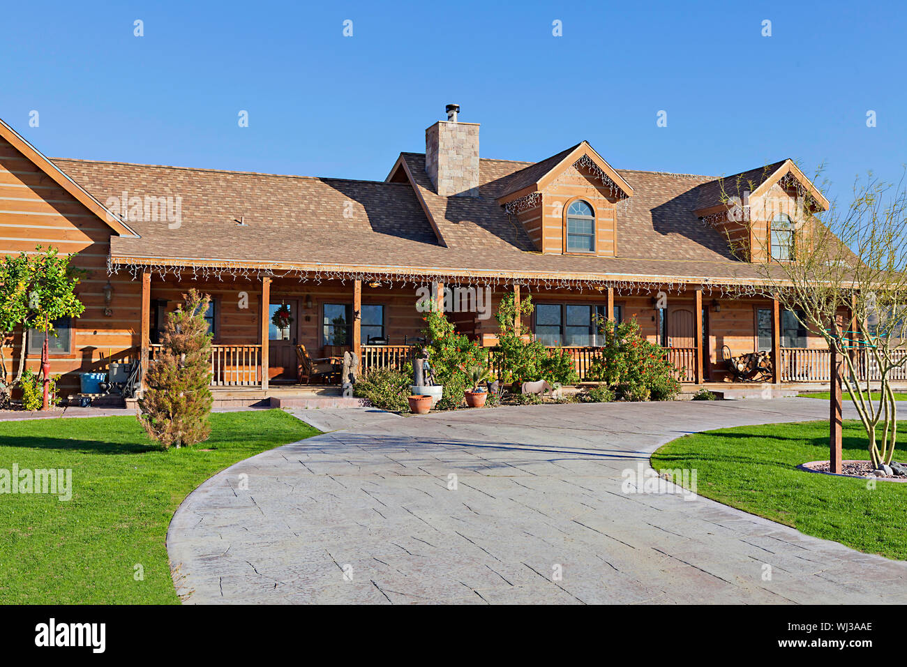 Entrance to a ranch home exterior Stock Photo - Alamy