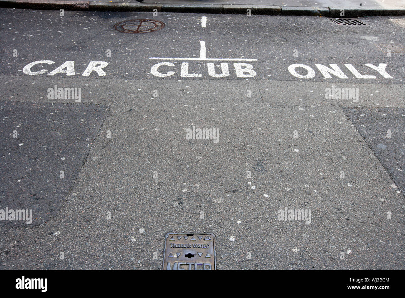 Car club only hi-res stock photography and images - Alamy