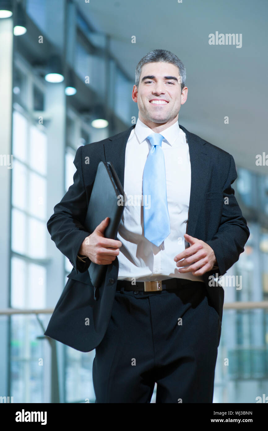 Men running towards camera hi-res stock photography and images - Alamy