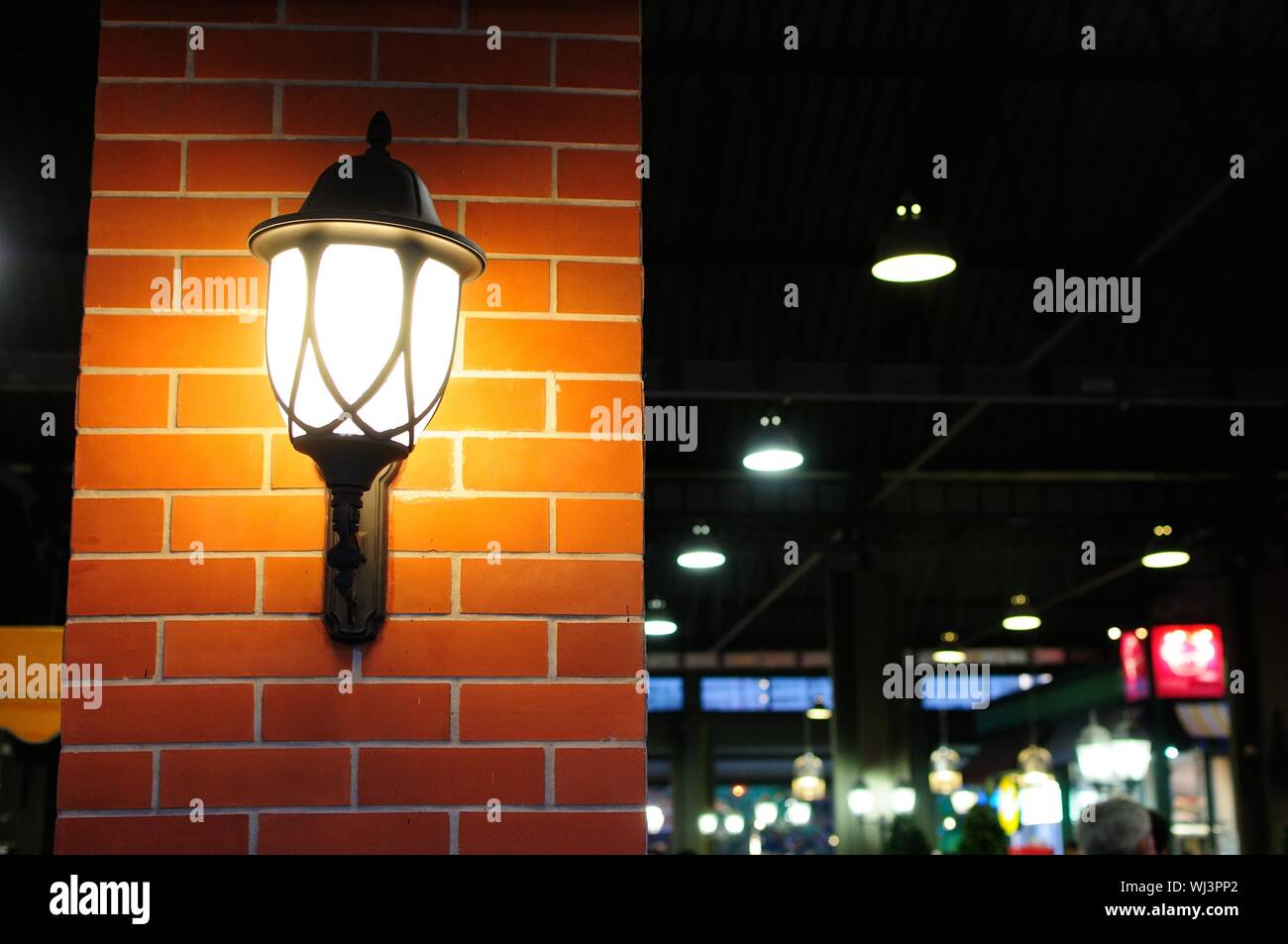 Brick column hi-res stock photography and images - Alamy