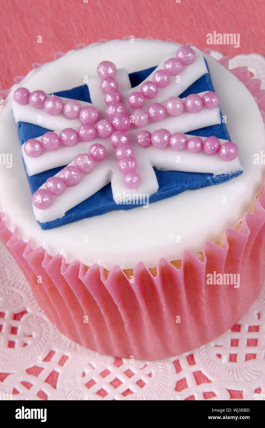 home made vanilla cupcake with the flag of united kingdom Stock Photo ...