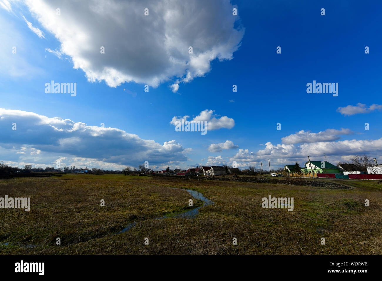 Rural landscapes, early spring. Korolevka village, Novomoskovsk ...