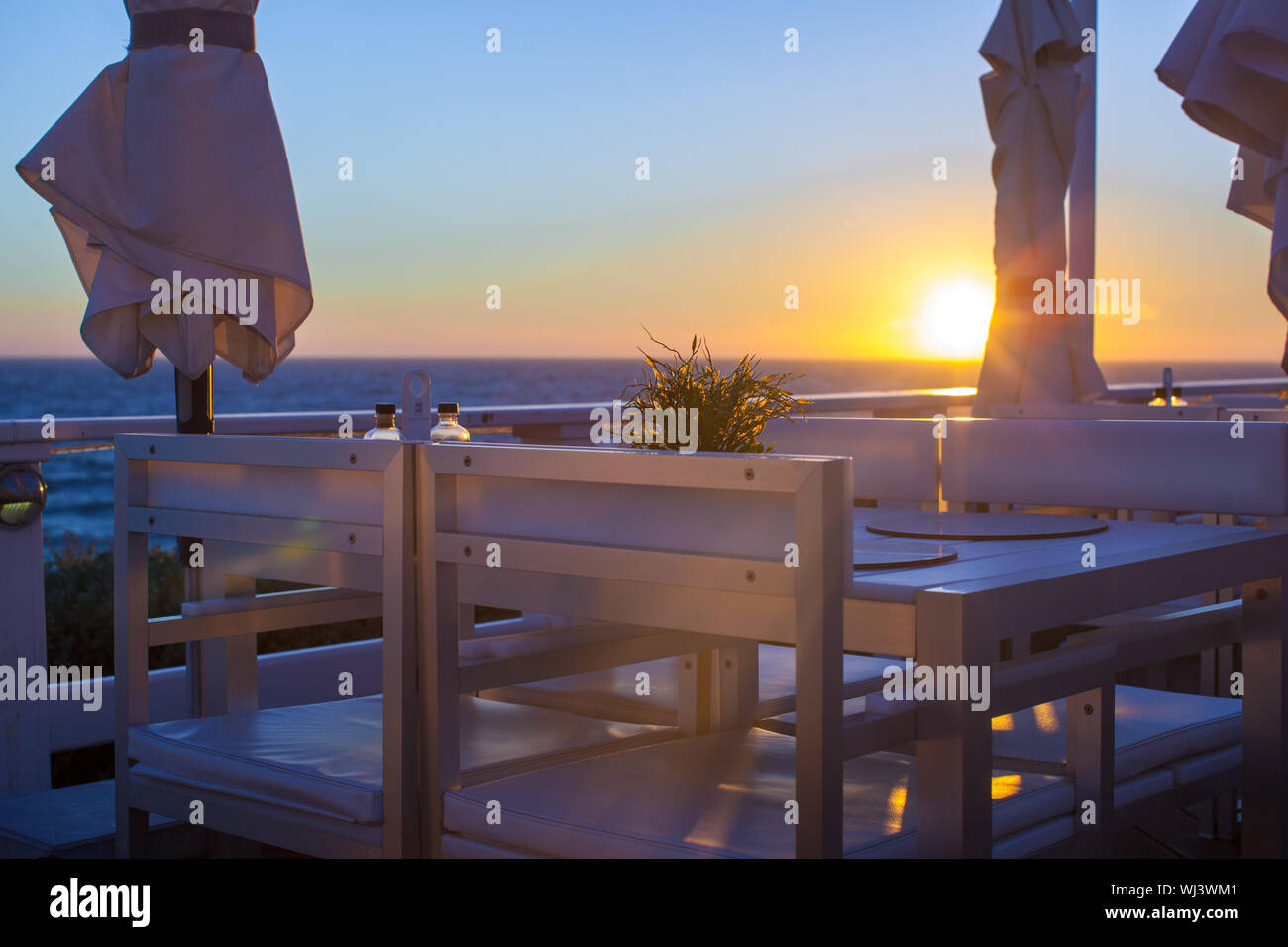 Outdoor cafe on the beach in Atlantic coast Stock Photo - Alamy