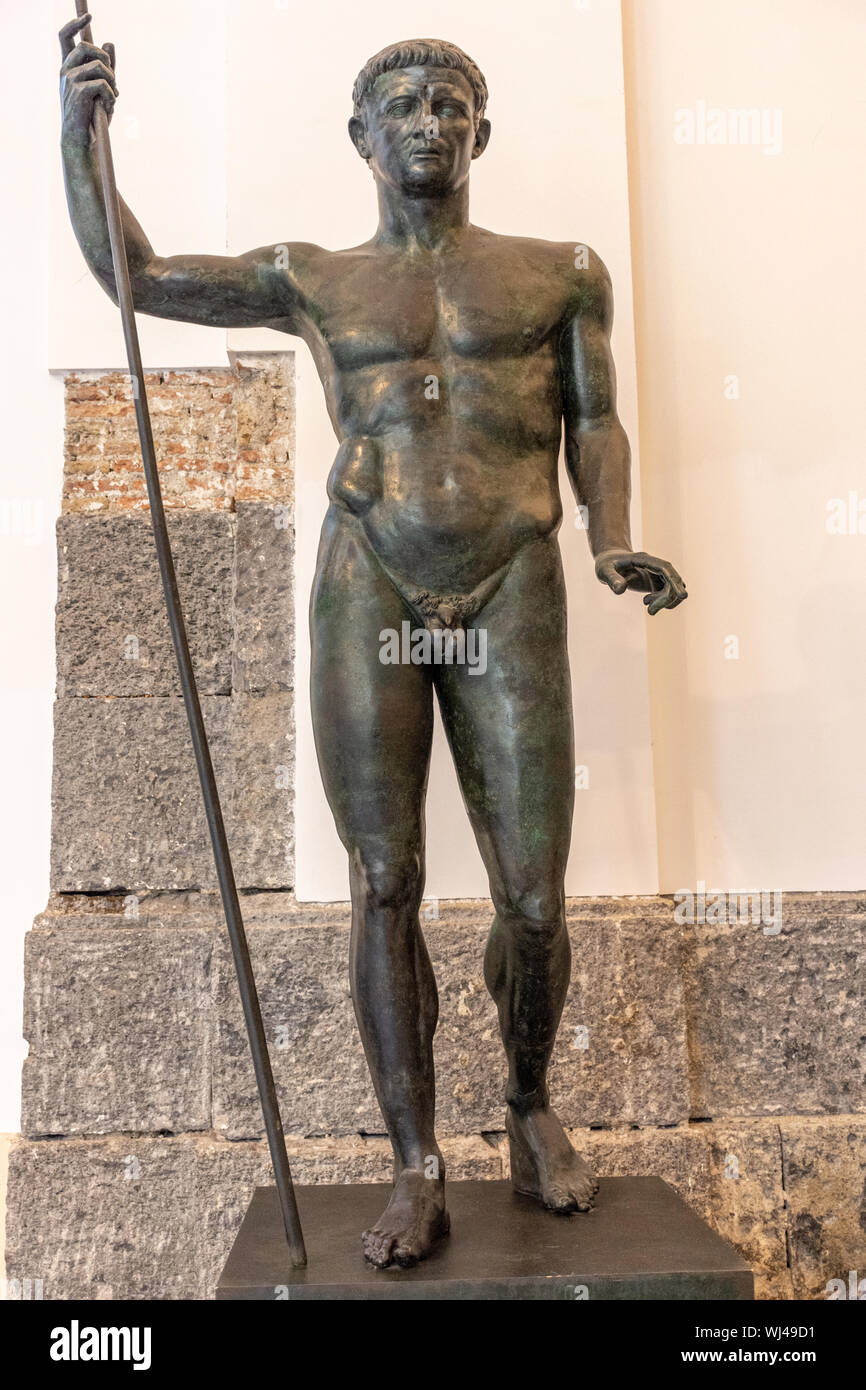 Italy, Naples, national museum, marble statue Stock Photo - Alamy