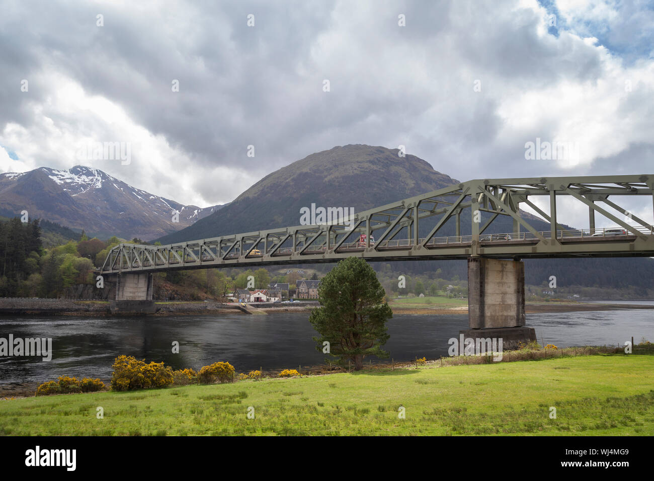 bridge over loch leven at ballachulish Stock Photo - Alamy