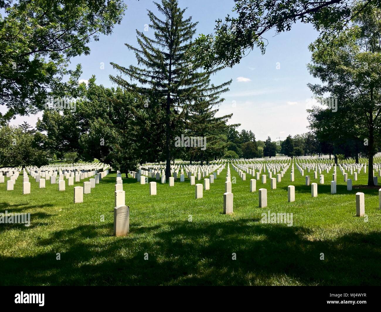 Large cross cemetery hi-res stock photography and images - Alamy