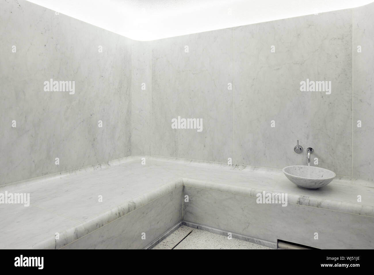 Steam room. Jiva Spa and Wellness Centre, London, United Kingdom ...