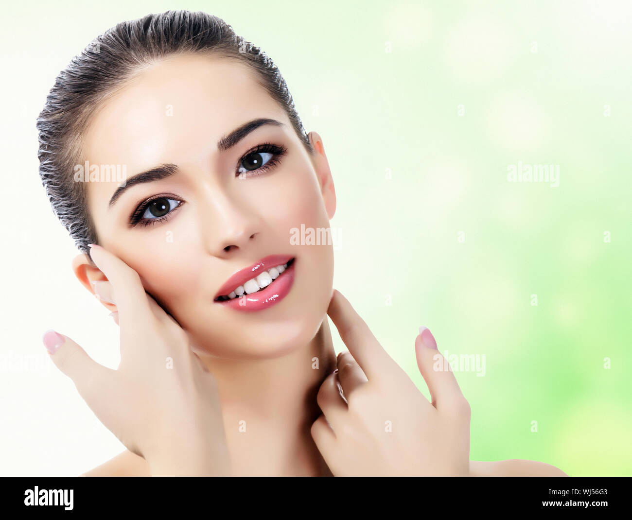 Beautiful girl with clean fresh skin Stock Photo - Alamy