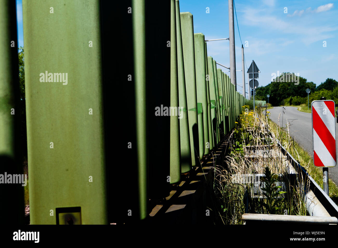 Green railing hi-res stock photography and images - Alamy