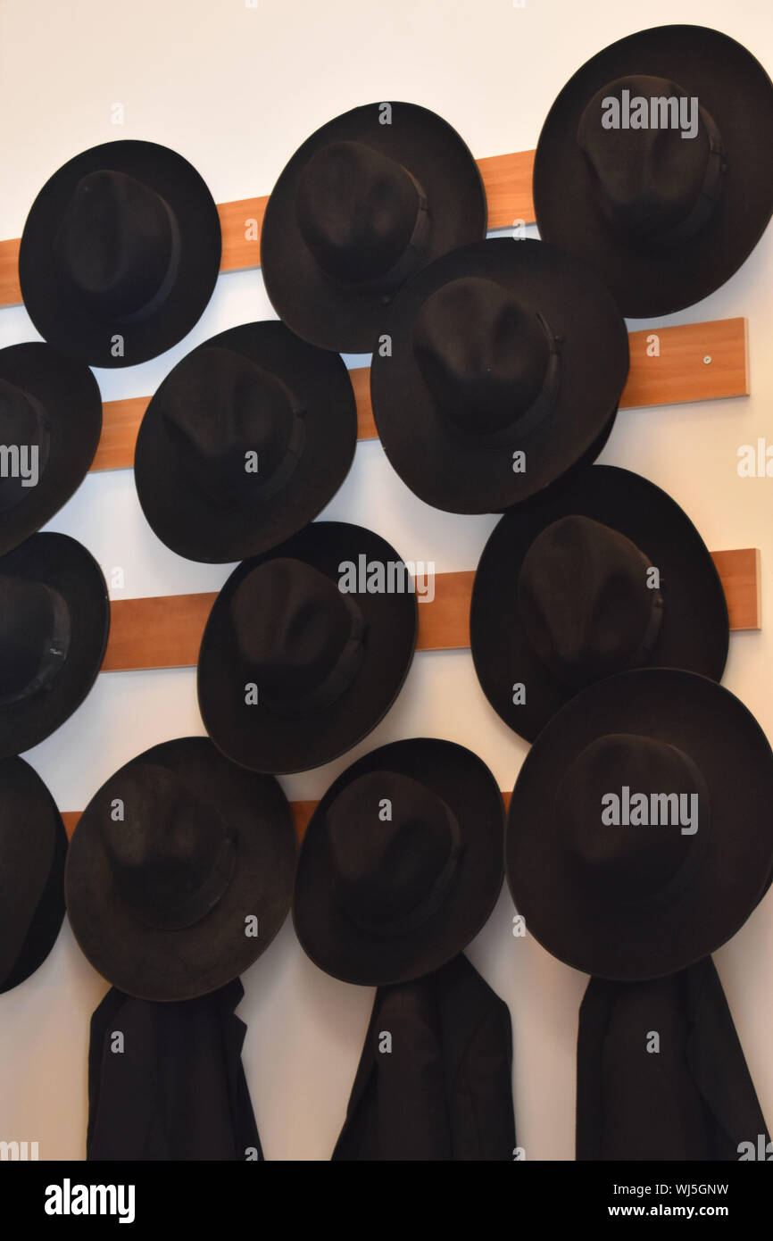 Yeshivah hats hi-res stock photography and images - Alamy