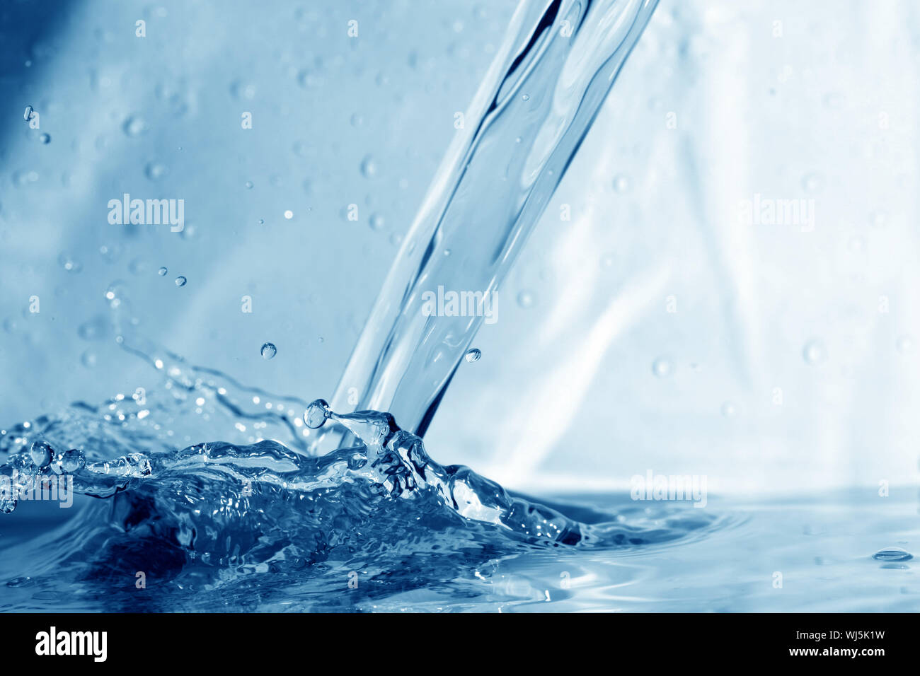 water wet splash macro close up Stock Photo - Alamy