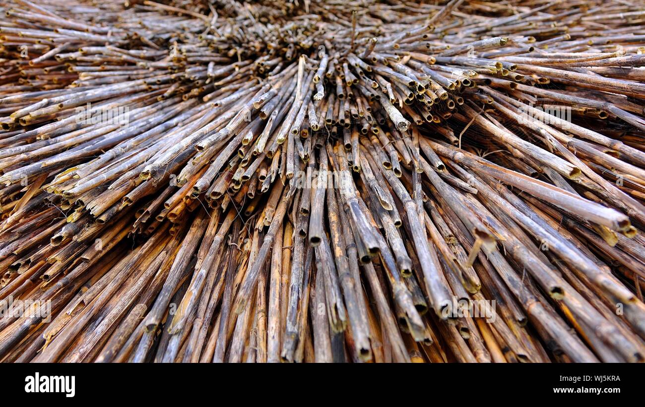 Rustic roof hi-res stock photography and images - Alamy