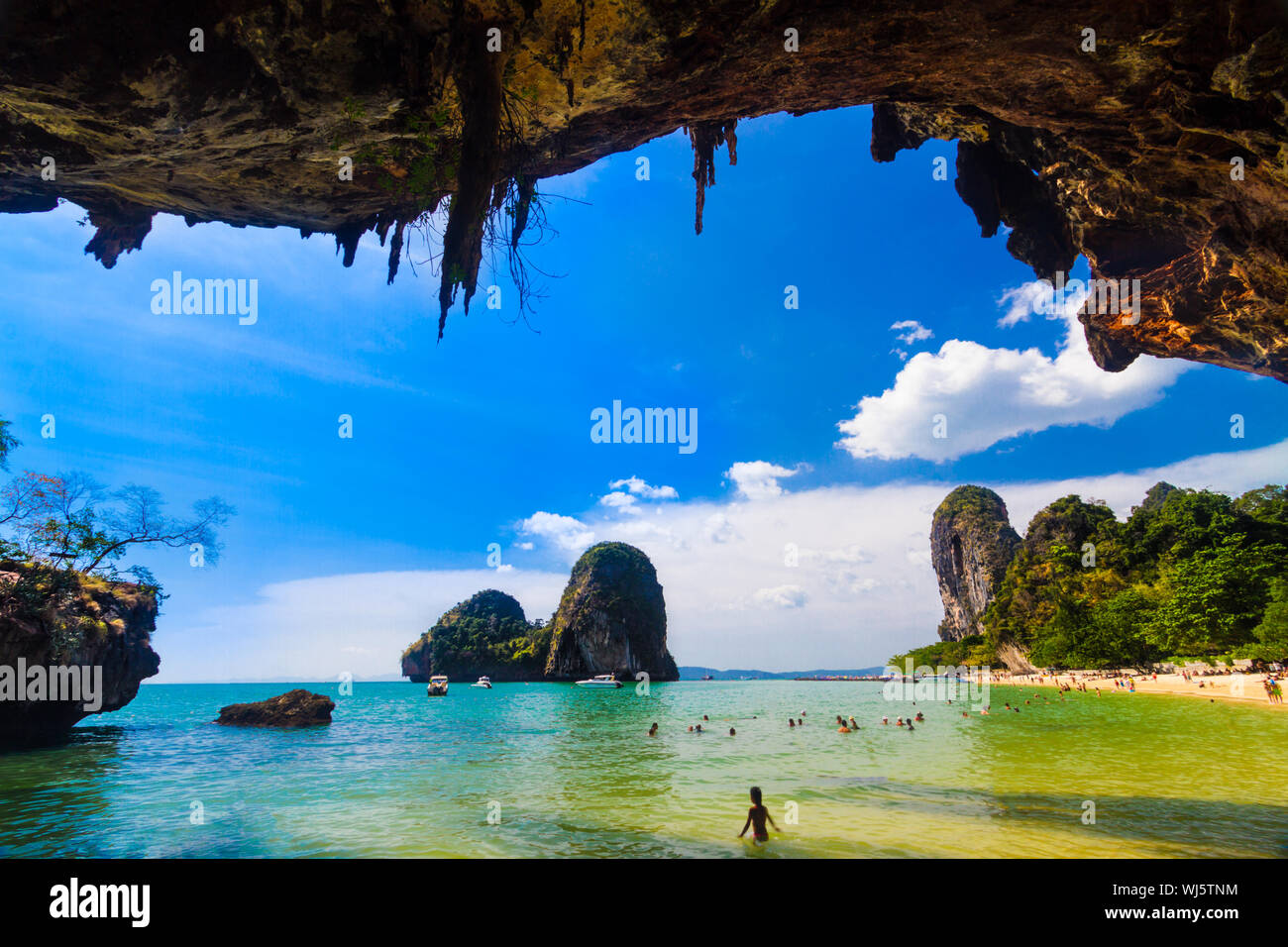 Pranang beach wieved from the outer Pranang Cave, Railay, Krabi ...