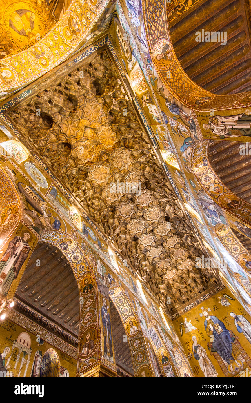 Golden mosaic in La Martorana church in Palermo, Italy Stock Photo - Alamy
