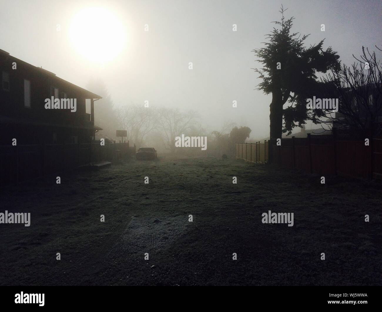 Sun field building hi-res stock photography and images - Alamy